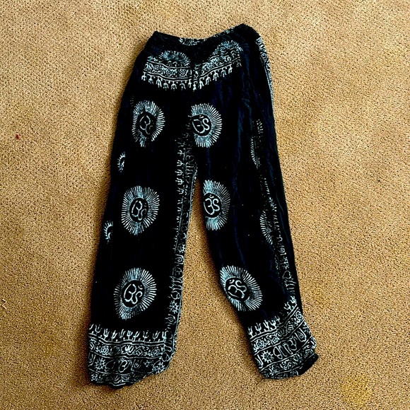 EARTHBOUND | Pants & Jumpsuits | Flowy Pants From Earthbound | Poshmark